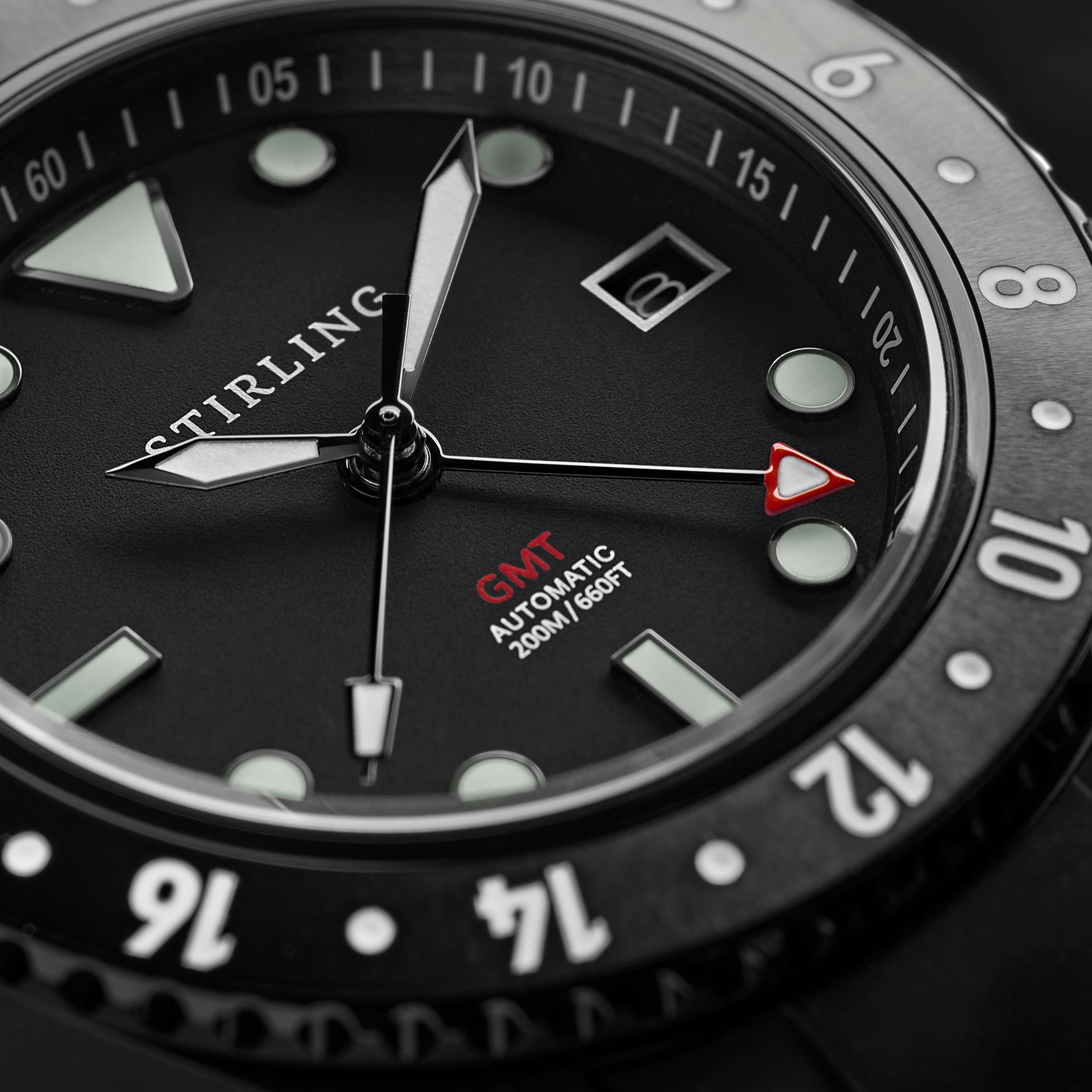 Durrant GMT - Black/White – Stirling Timepieces